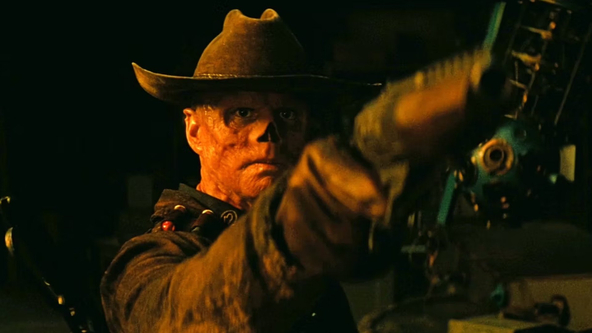 FALLOUT - Walton Goggins & Jonathan Nolan Interview | HEAVY Cinema