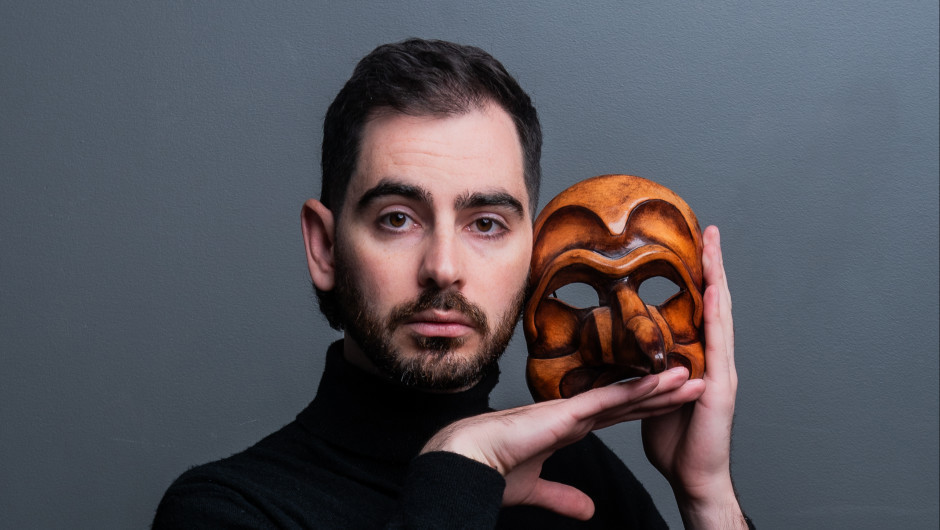 CASEY FILIPS: VIRTUOSO @ Melbourne Town Hall Review | HEAVY Cinema